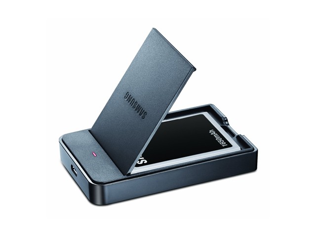 Samsung Galaxy Camera EK-GC100 Charger Kit - Camera & Camcorders