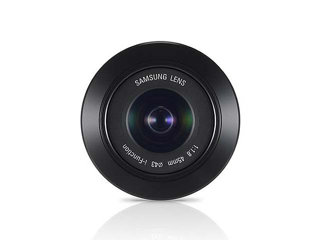 Samsung NX 45mm f/1.8 NX Prime Lens - Camera & Camcorders