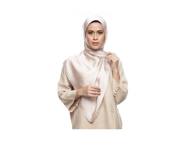 Tattiya Aoki Satin Sandshell